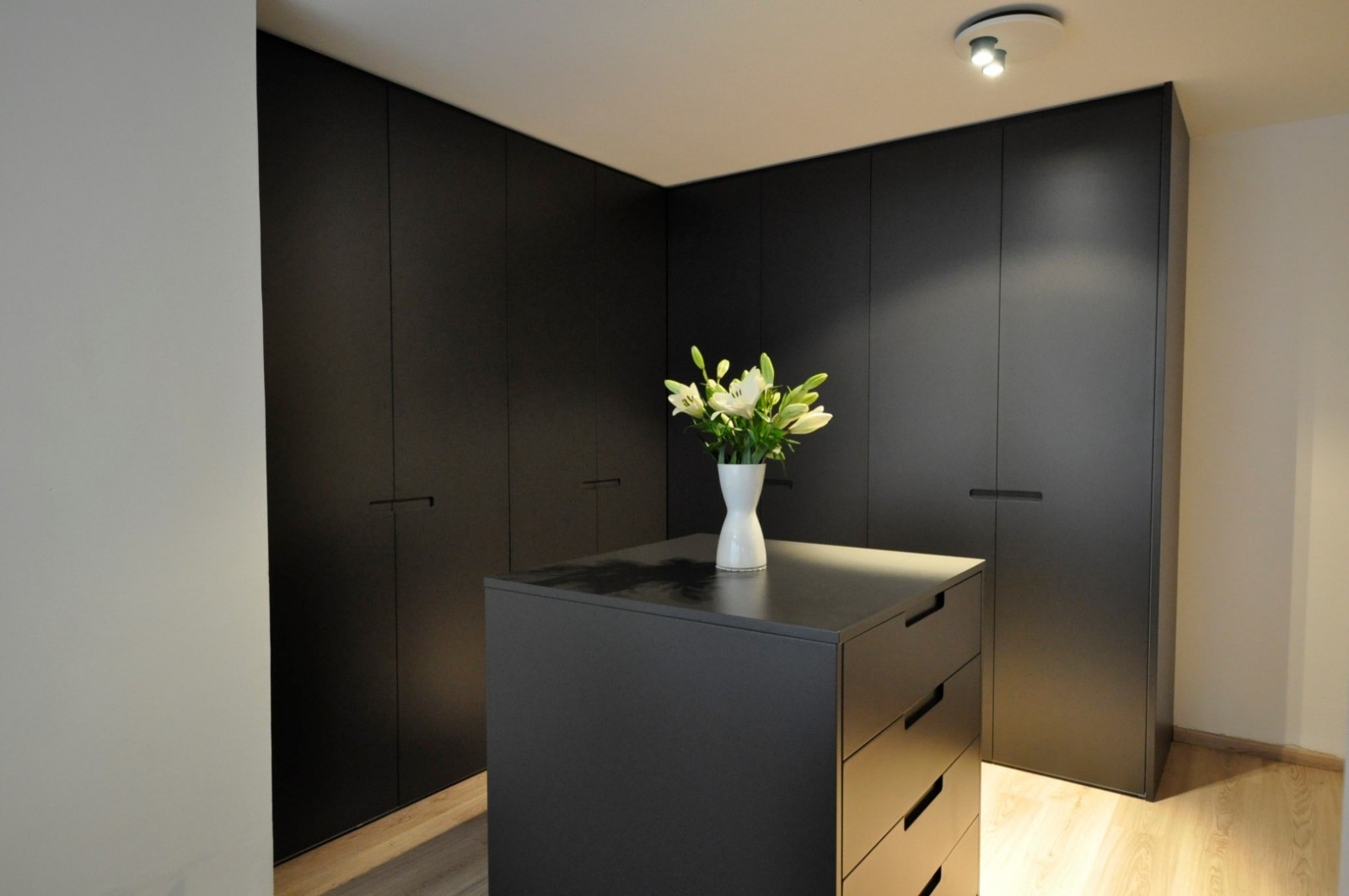 MIMI interieurbouw | Maatwerk kasten, keukens en interieur